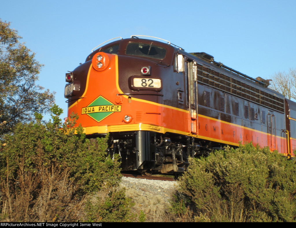 Iowa Pacific #82 (Fozmer WCRC 82)